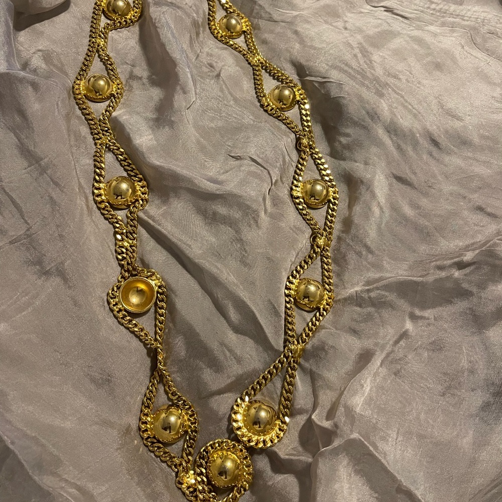 Swarowski Gold Metal Chain Belt. - Gem